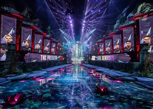 Starlight Scenery: one of the Starlight Media Group's fields of business